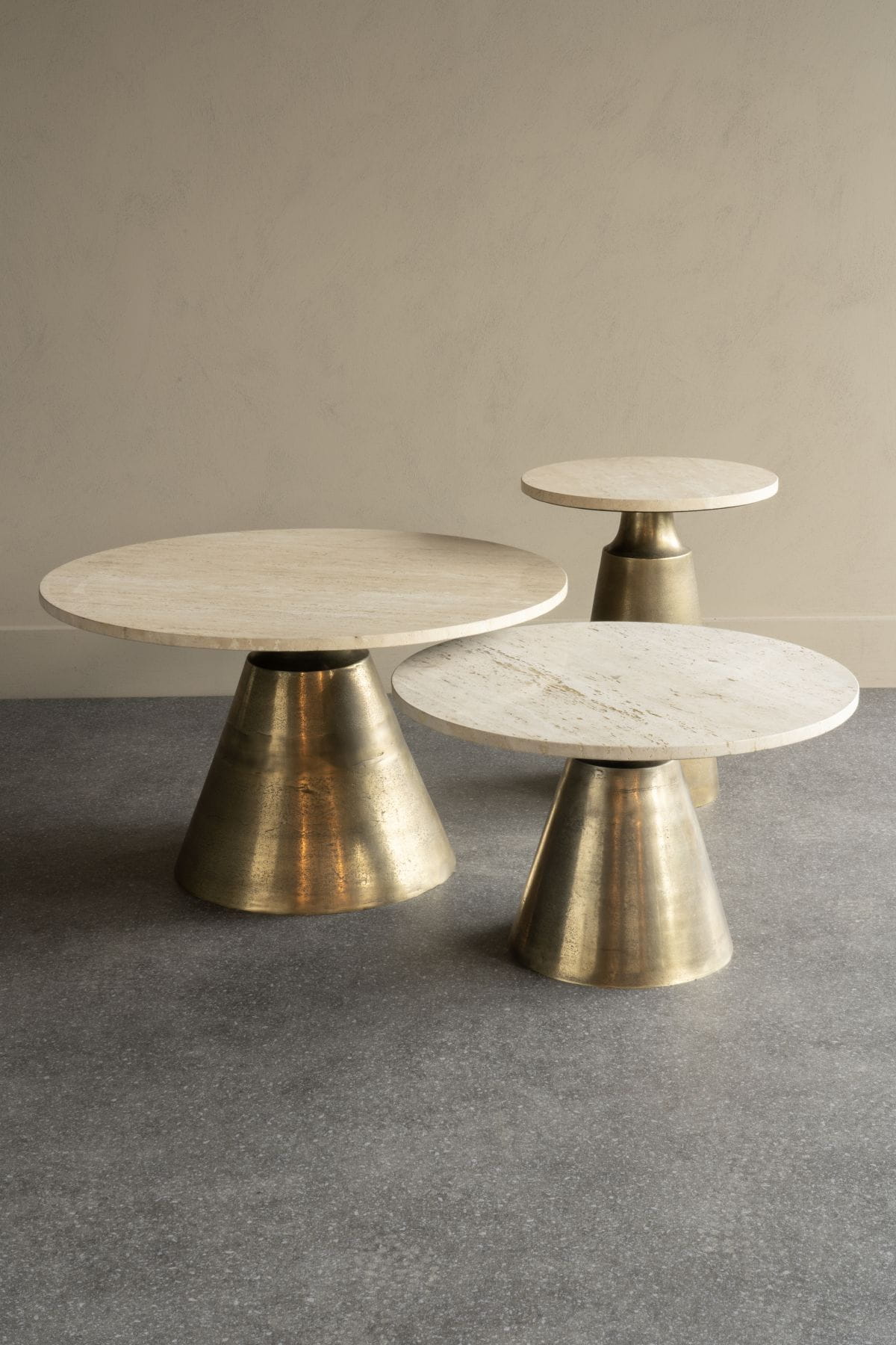 Round coffee table with marble 75 cm gold base